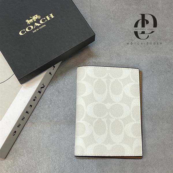 (100% Real Commitment) Passport Coach moon logo, Genuine Product, Full ...