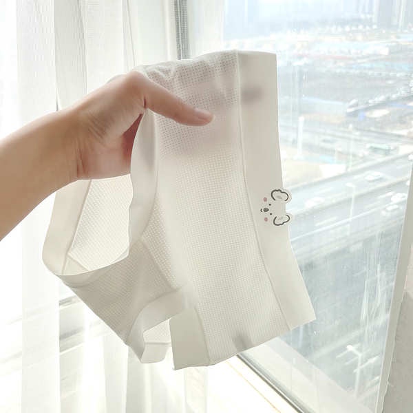 Spender Perempuan Spender Naked And Seamless Womens Underwear Made Of