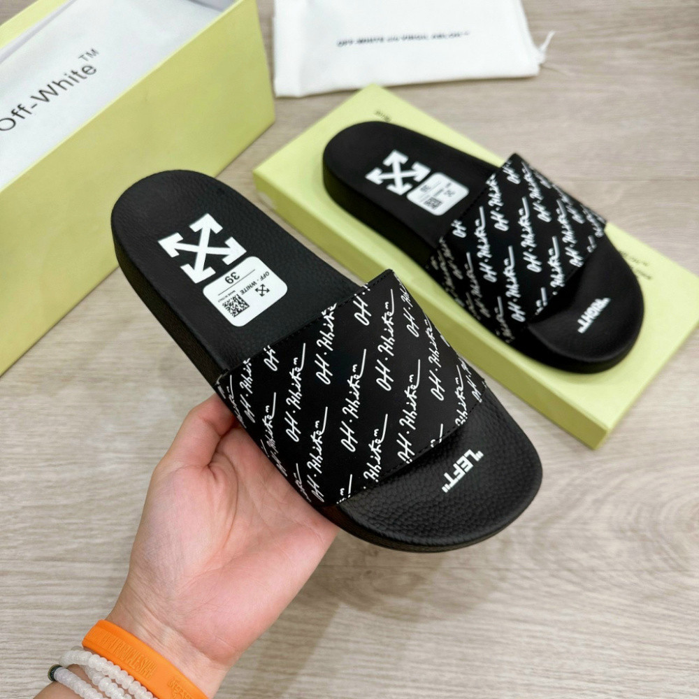 Off WHITE Slippers With Horizontal Bands Are Unique, Cool, Going Out ...