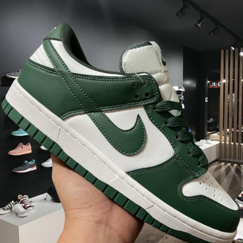 Sb DUNK LOW TEAM GREEN Sneakers, GREEN Nike Shoes High-end Luxury ...