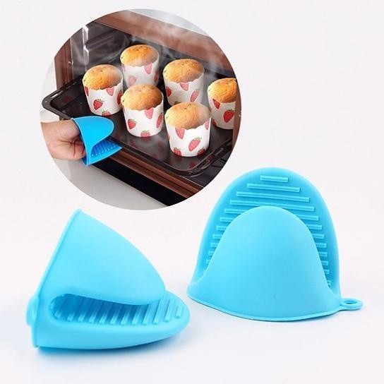 Heat-resistant Silicone Pot Lifter with Hanging Hook (1 bag) | Shopee ...