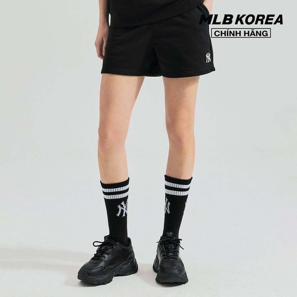 Mlb - Women's short shorts with elastic waist and fashion logo ...