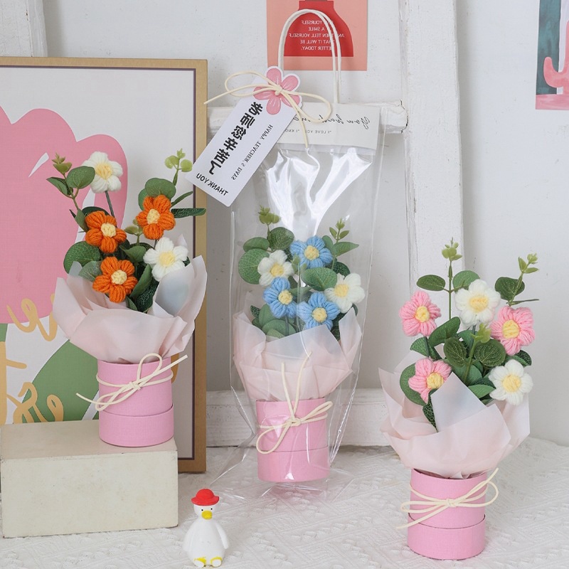 Mother's Day Hand-Woven Artificial Bouquet Creative DIY Crochet Fake ...