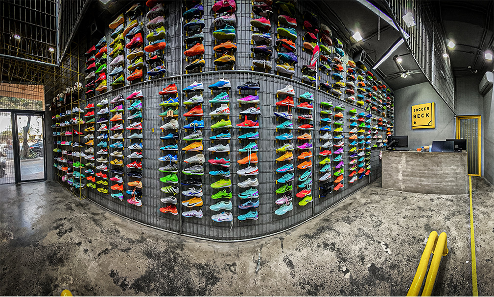 Wika 3-Stripes Toni Kroos Football Boots, TF Spikes, Grip, Color ...