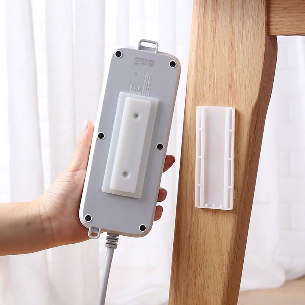 Electrical outlet stickers, wall-mounted wifi modems, sturdy wall ...