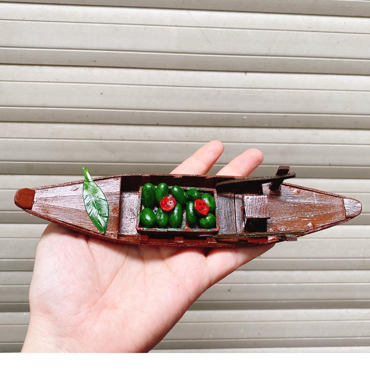 Floating Wooden Boat Model for Decorating Fish Tanks and Aquariums ...