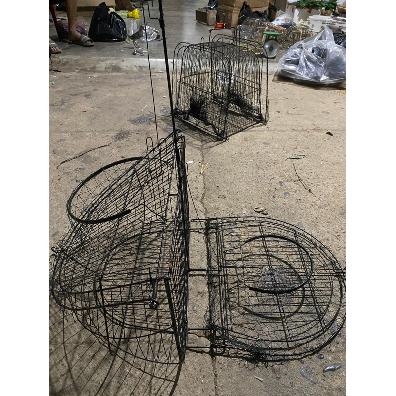 The trap trap is broken and national (type is on one side to trap real ...