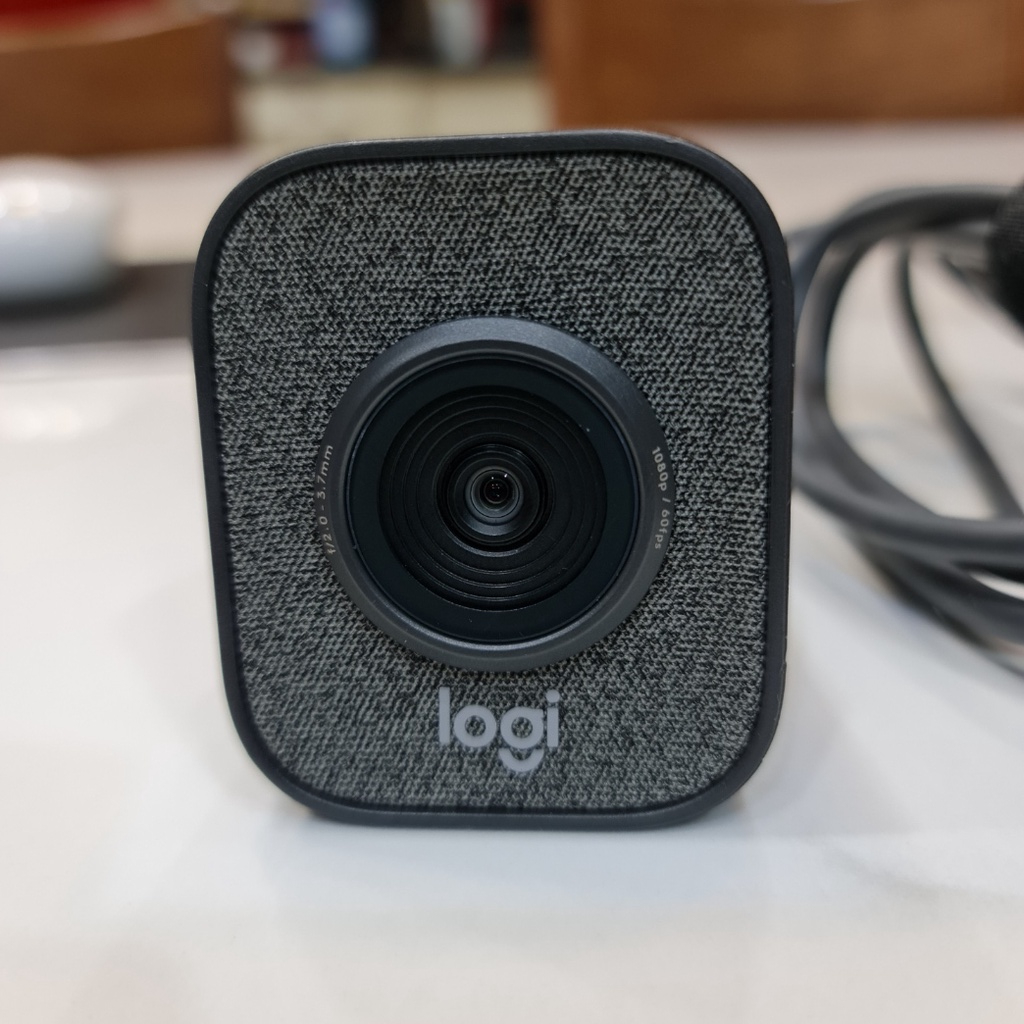 Used Logitech streamcam 1080 60fps Webcam without stand | Shopee Malaysia