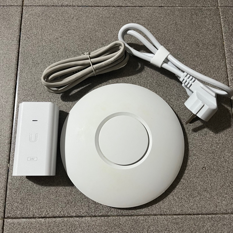 Ubiquiti Unifi AC LITE AC1200 wireless access point model UAP-AC-LITE ...