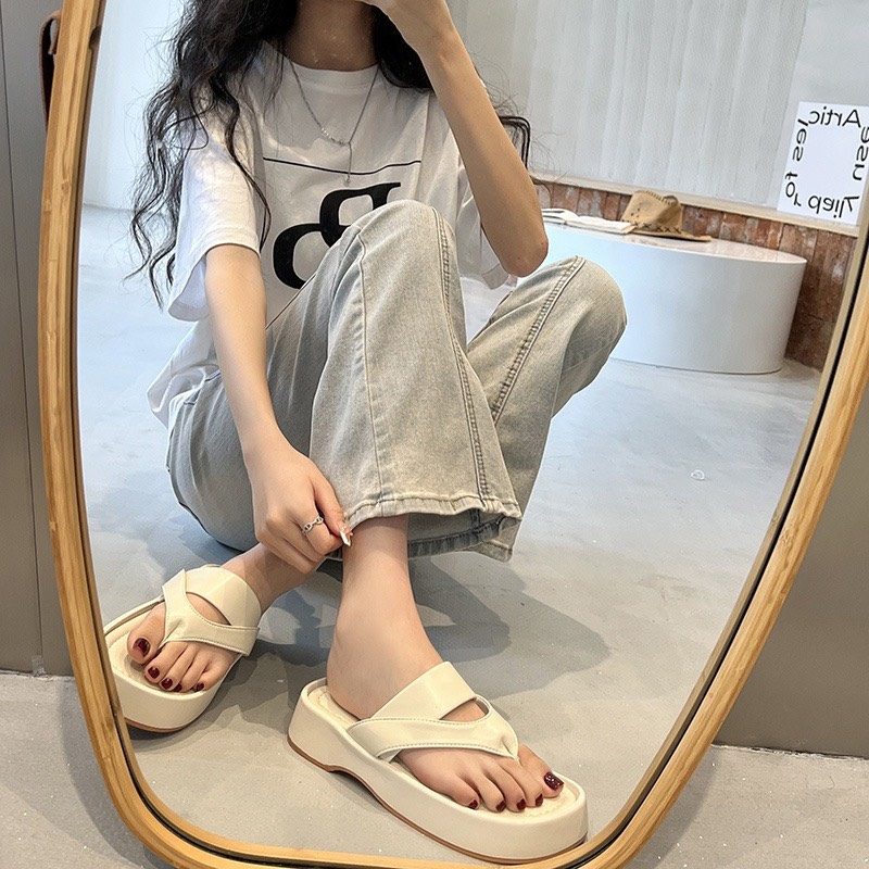 3m high heel leather flip-flops (small form, go up 1 size) | Shopee ...