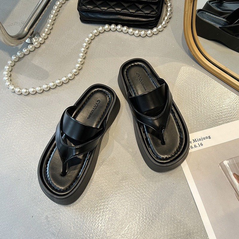 3m high heel leather flip-flops (small form, go up 1 size) | Shopee ...