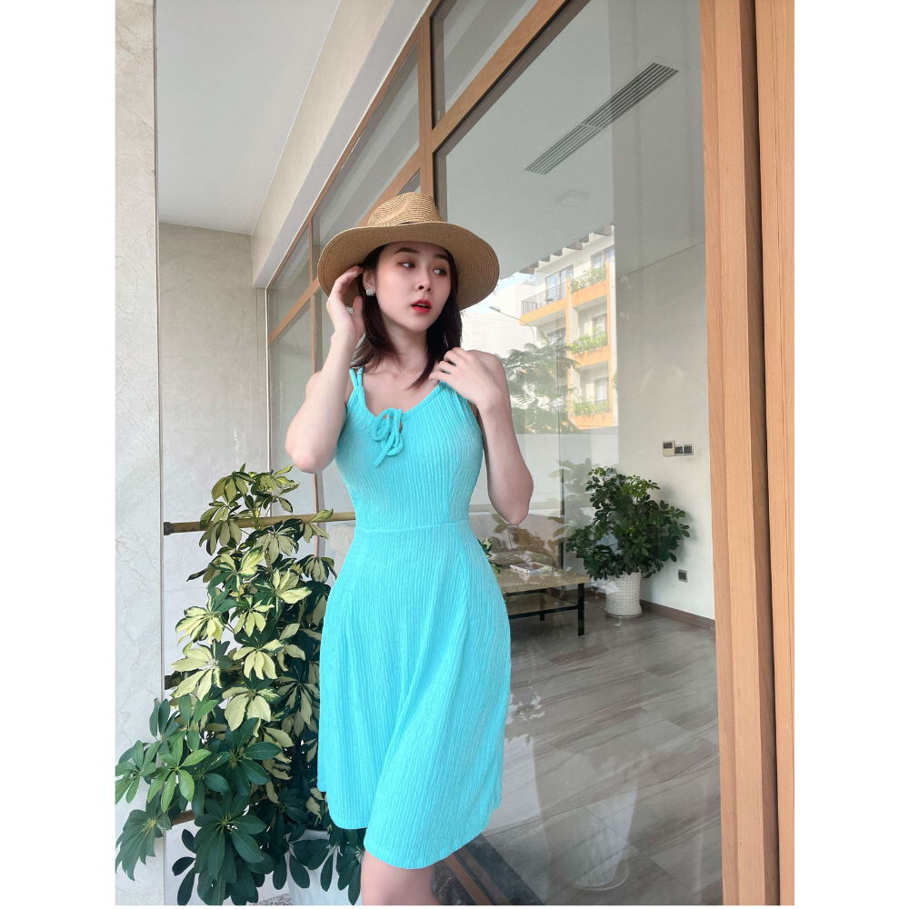 Japanese foam spaghetti straps dress hugging summer shape in mint blue ...