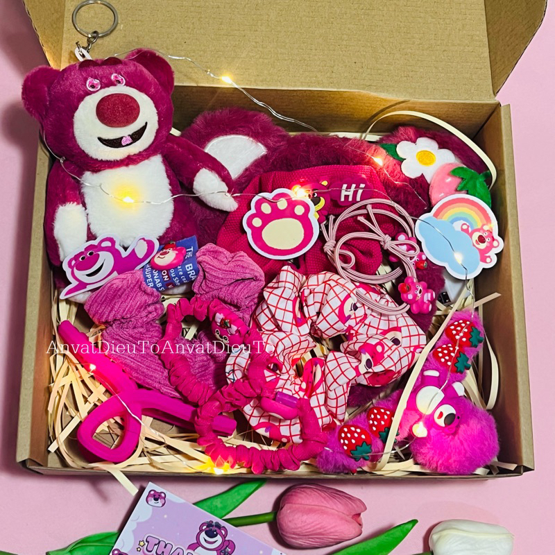 Lotso strawberry bear gift box Set with full details for super cute ...