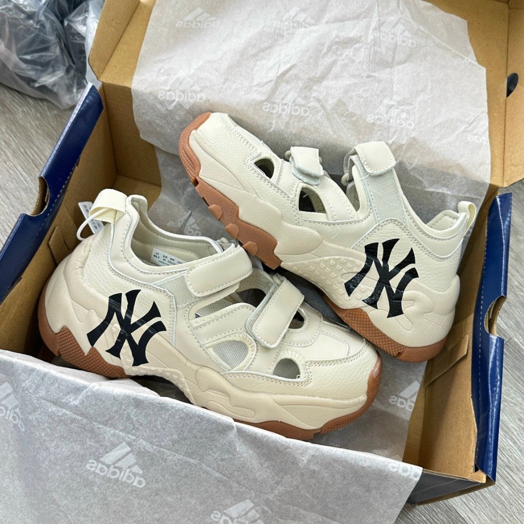 [1991ST] Mlb big ball chunky mas newyork yankees sandals, NY sandals ...