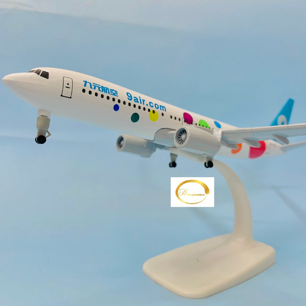 Boeing B737 Premium 20cm Metal Model Airplane Brand 9Airlines Scale 1: ...