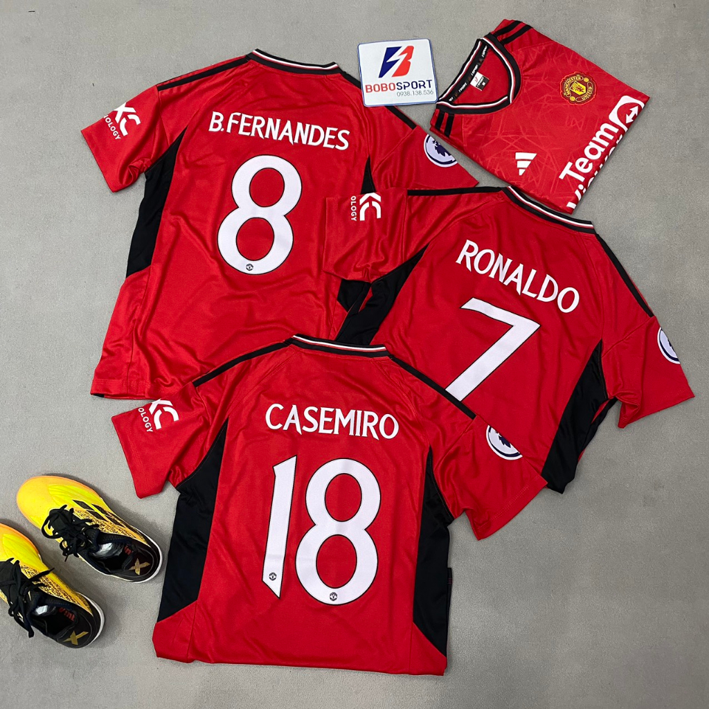 2024 red MU home kit printed with famous player names and numbers (MU ...