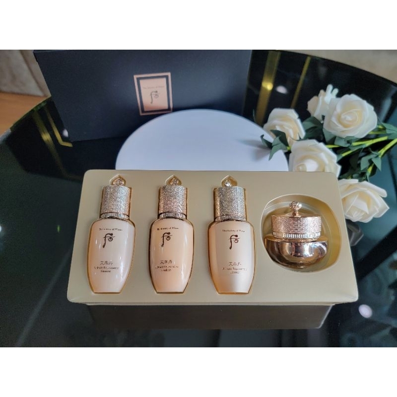 The History Of Whoo Cheonyuldan Ultimate Regenerating 4pcs T Set