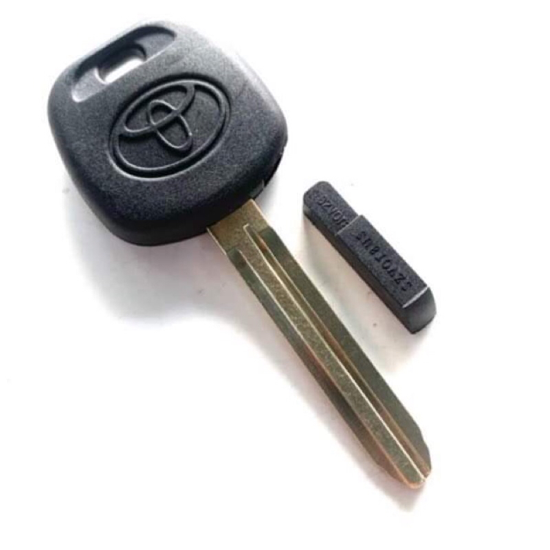 Toyota Innova Camry Hilux key shell with chip compartment | Shopee Malaysia