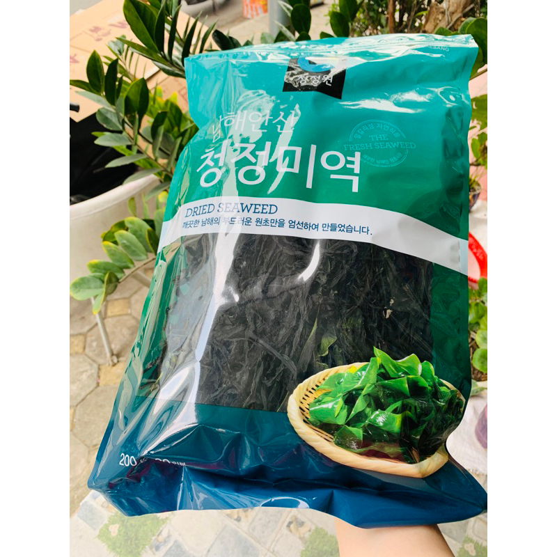 Dried Seaweed Cooked in Korean Daesang Soup Package 100gr, 200gr ...
