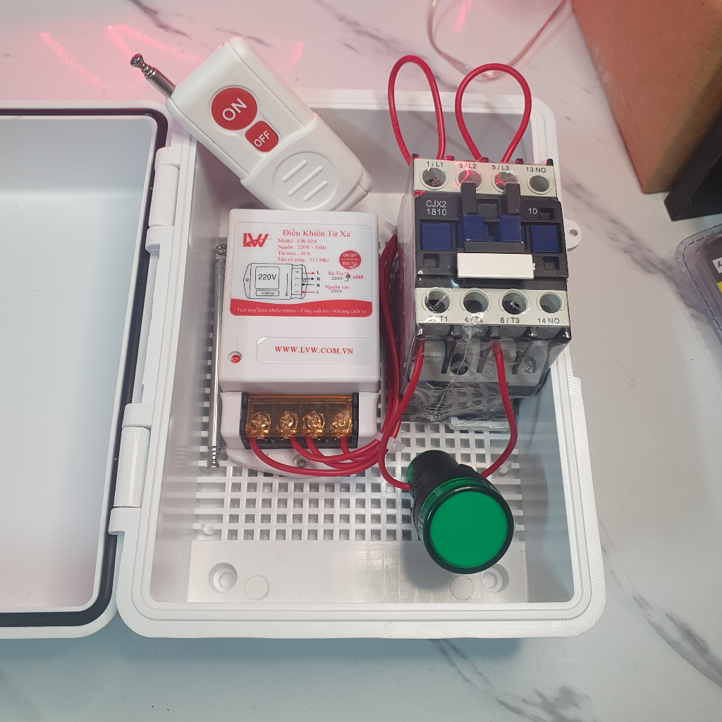 Remote controller with contactor and watertight cabinet with load ...