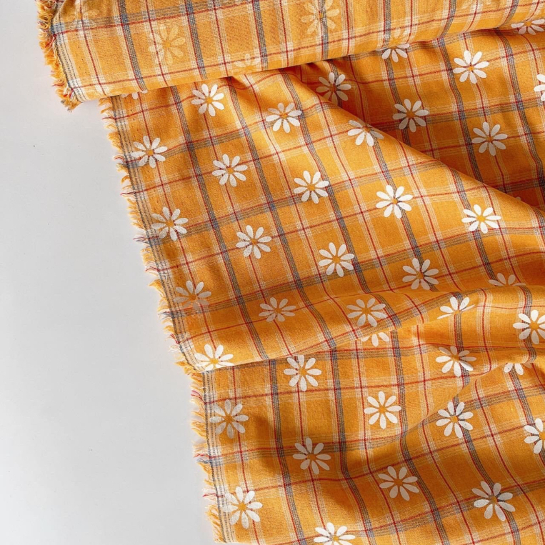 Raw linen Fabric Sprayed With Orange Yellow caro Background Paint, 1m5 ...
