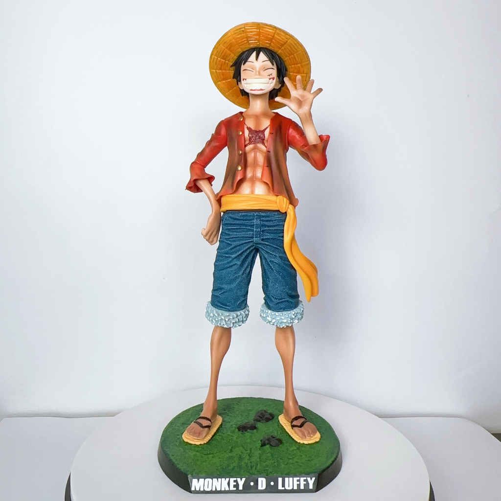 Luffy model, Laughing Onepiece luffy model, scale 1:4, standing ...