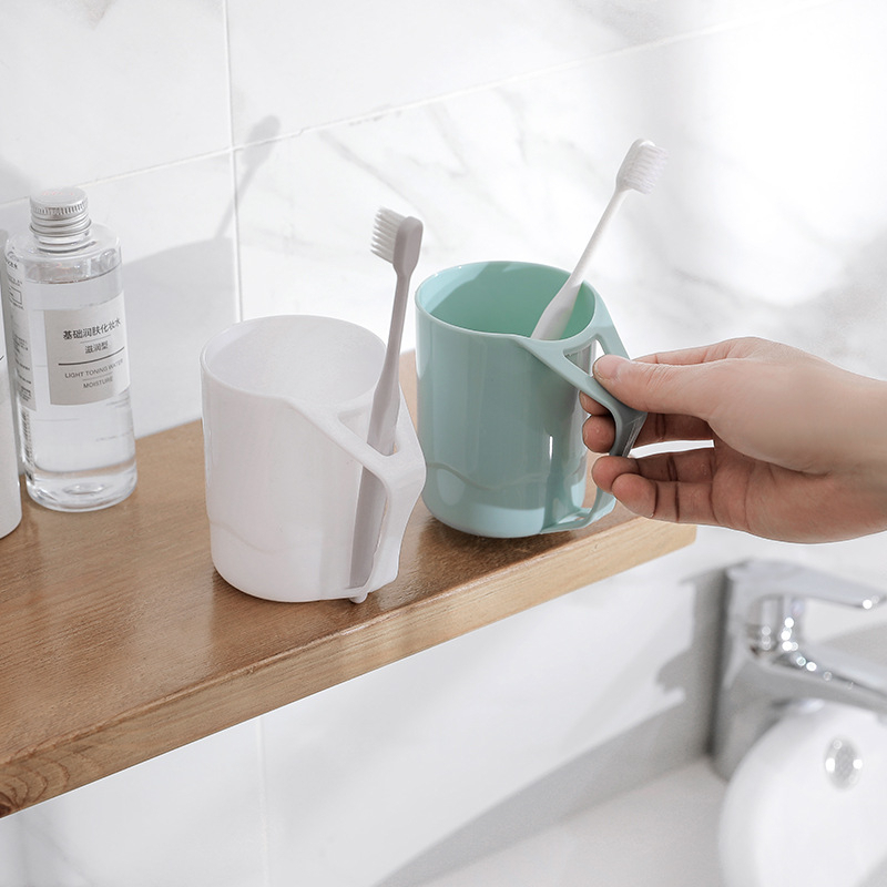 Convenient Plastic Cup for Brushing Teeth and Gargle for Toothbrush ...