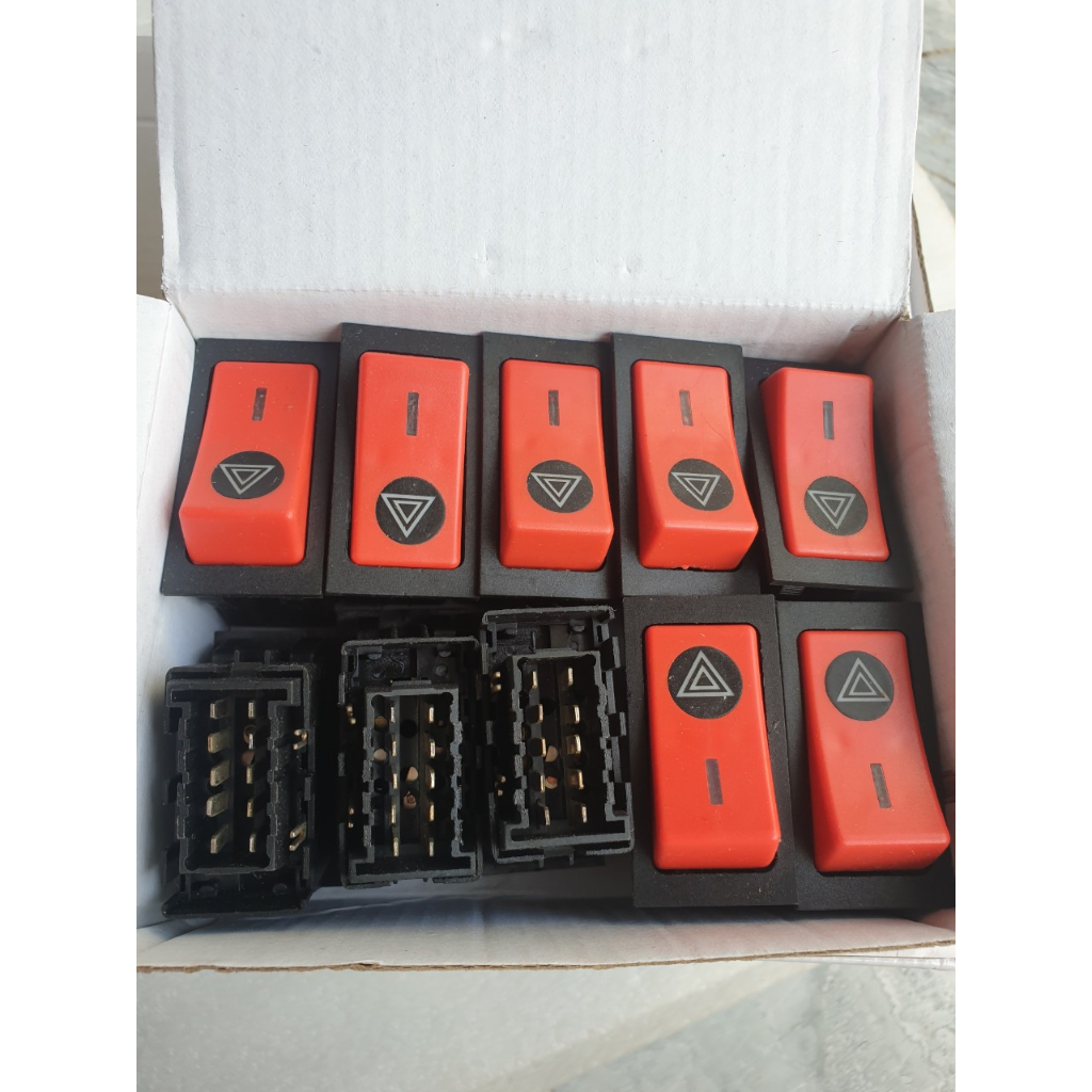 Thaco olin -howo priority warning switch (price for 1 piece) | Shopee ...