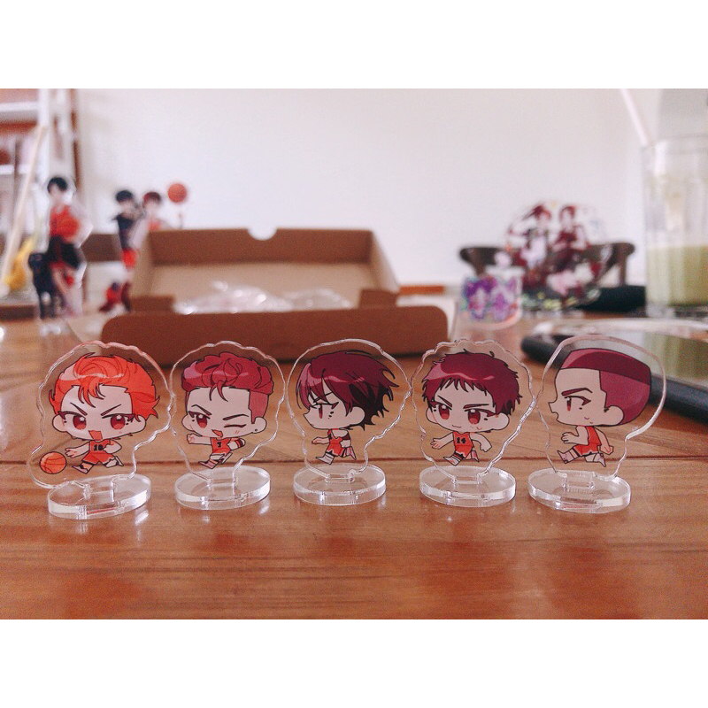 Shohoku mini Slam Dunk standee model (Hanamichi, Ryota, Rukawa, Mitsui ...