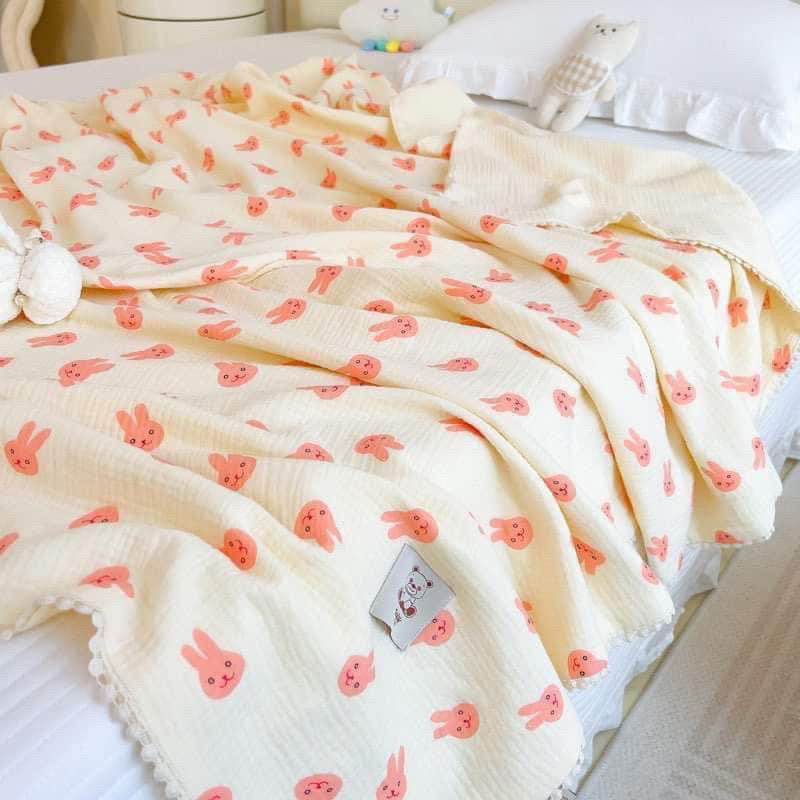 Standard grade 1 2-layer muslin fabric, soft and smooth, shaped like a ...