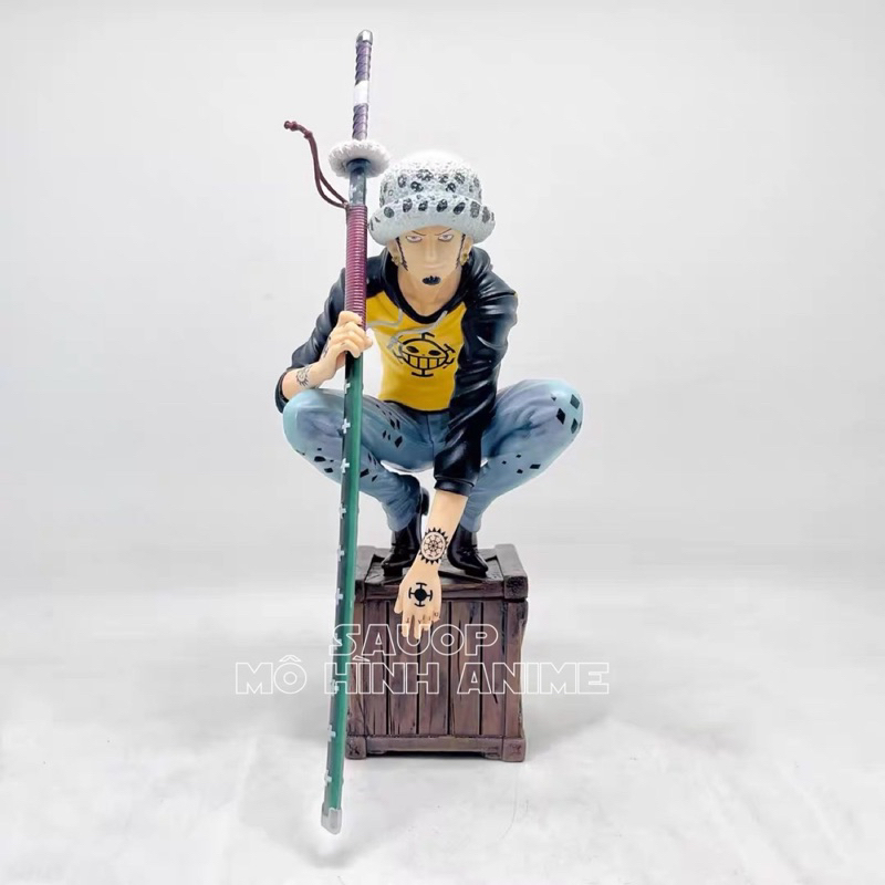 Law Trafalgar Wano squatting model 23cm tall (Anime One Piece figure ...