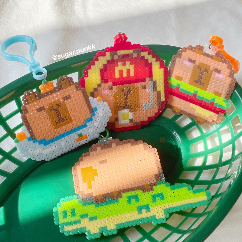 8-bit CAPYBARA KEYCHAIN // CAPYBARA 8-BIT KEYCHAIN | Shopee Malaysia