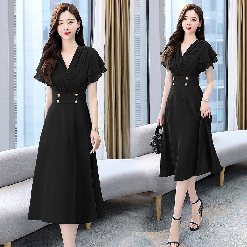 Luxurious Dress Chiffon Fabric 2 Layers Polite, The Lower Body Of The ...