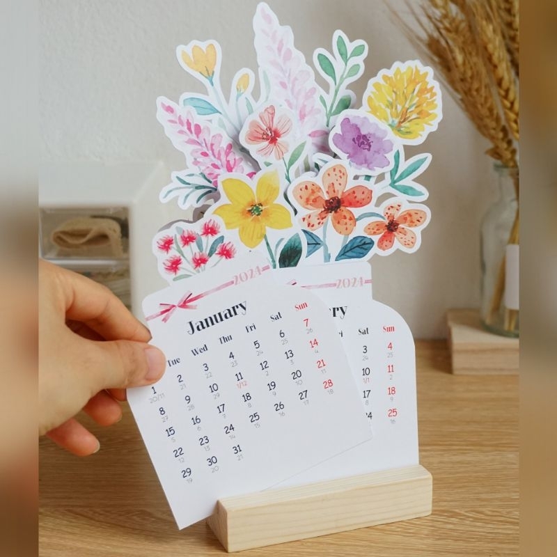 Desk calendar with Flower, Leaf and Branch design 2024 | Shopee Malaysia