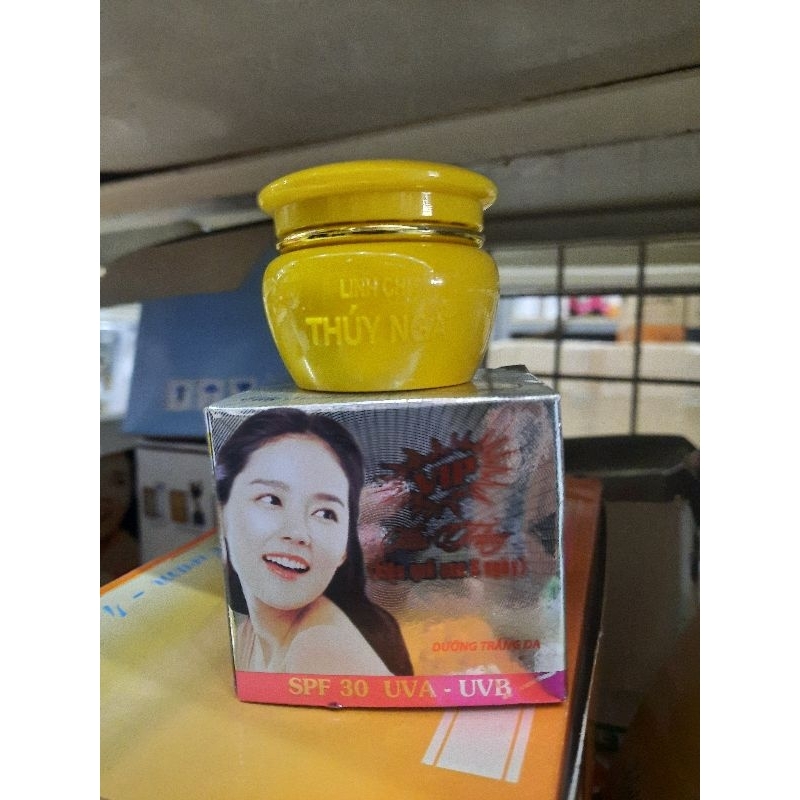 Thuy Nga Ganoderma cream for skin whitening (yellow intestine) | Shopee ...