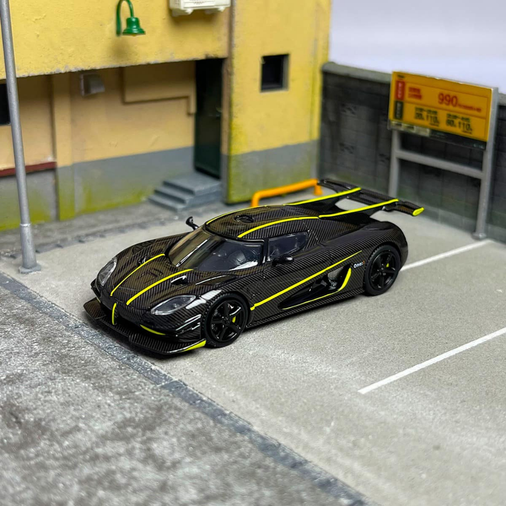 Model 1:64 HKM - Koenigsegg Agera, One:1 Carbon Livery | Shopee Malaysia