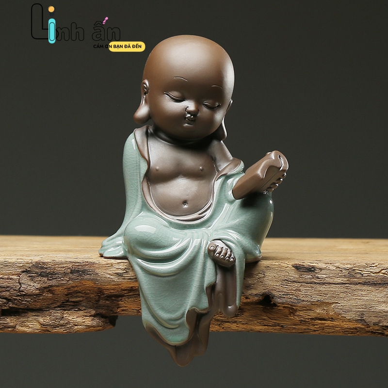 Living ROOM DECORATION STATUE AND CAR LOGO - Mini Monk Statue Set HIGH ...