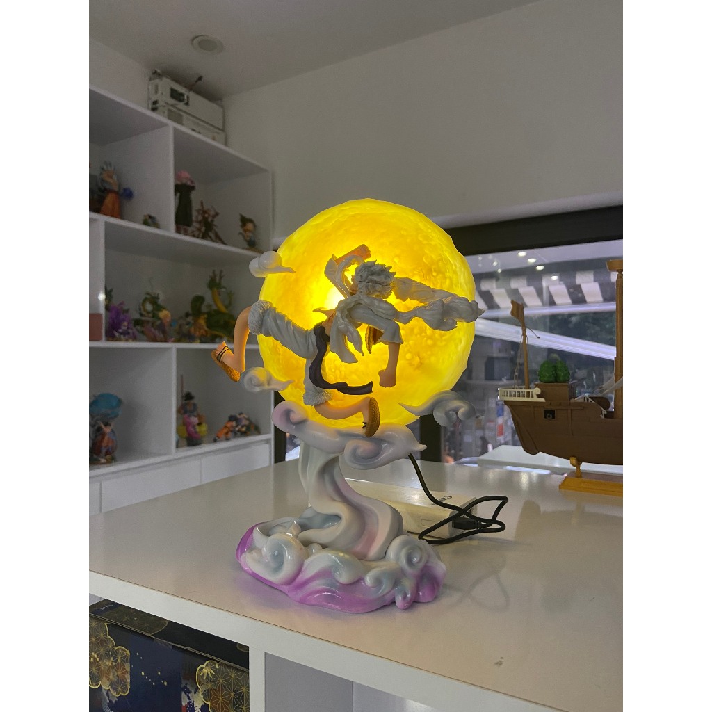 Luffy Gear 5, One Piece Model, Running On A Moon 28cm High, With USB ...