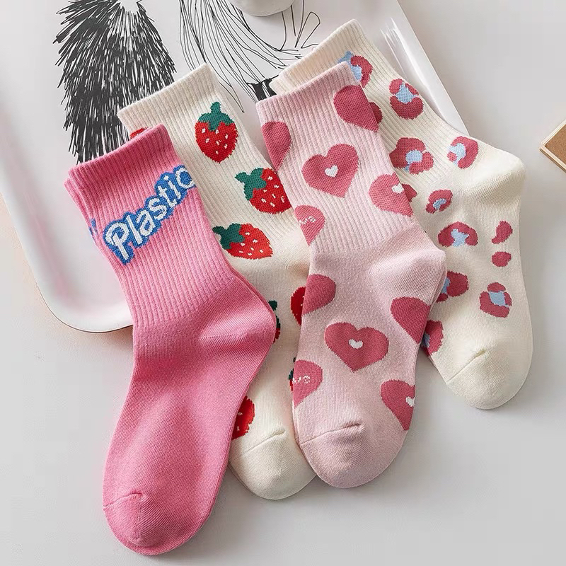 Set of 5 Pairs of Plastic Strawberry Heart Pattern High Collar Socks ...