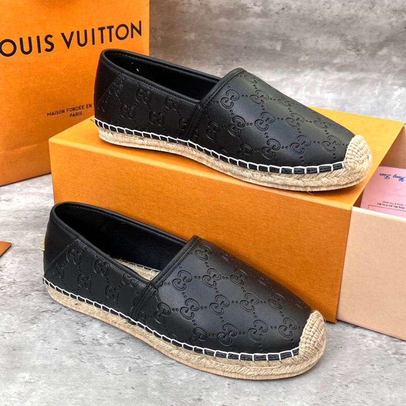 Men's Pu leather slip-on shoes with embossed monogram diagonal chain ...