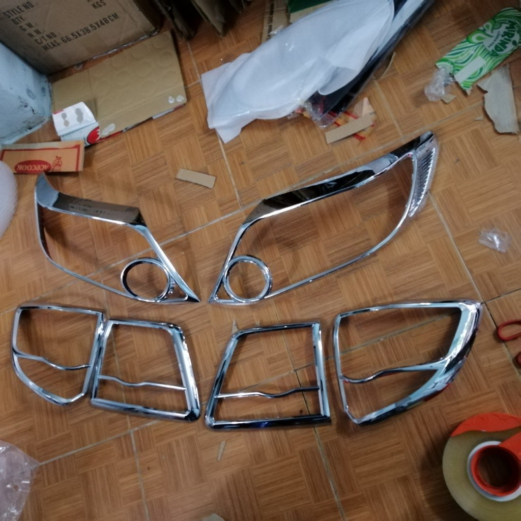 Toyota Fortuner 2012-2015 headlight and rear cover set. | Shopee Malaysia