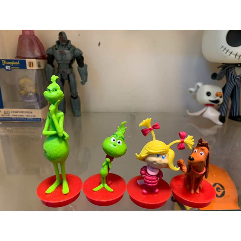 (USED) Combo movie theater cup topper model, The Grinch movie cup ...