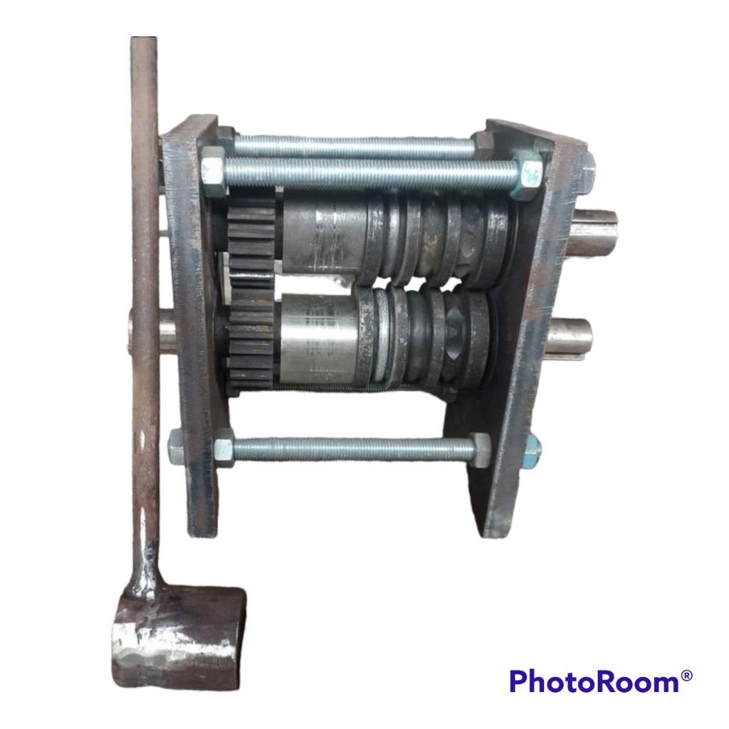 Manual box iron rolling set. used to bend art iron - extension shaft ...