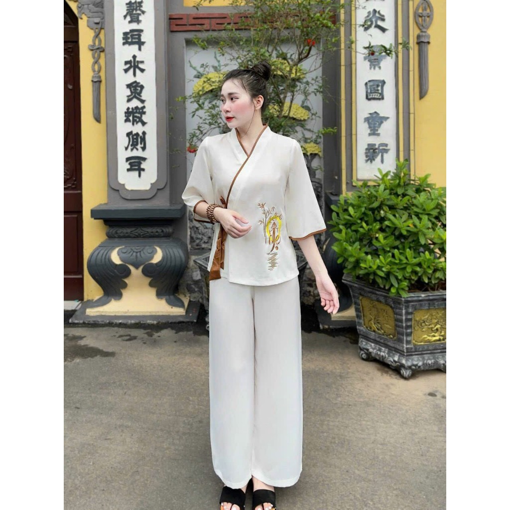 Lam set to wear to temples and evening gowns, French costumes made of ...