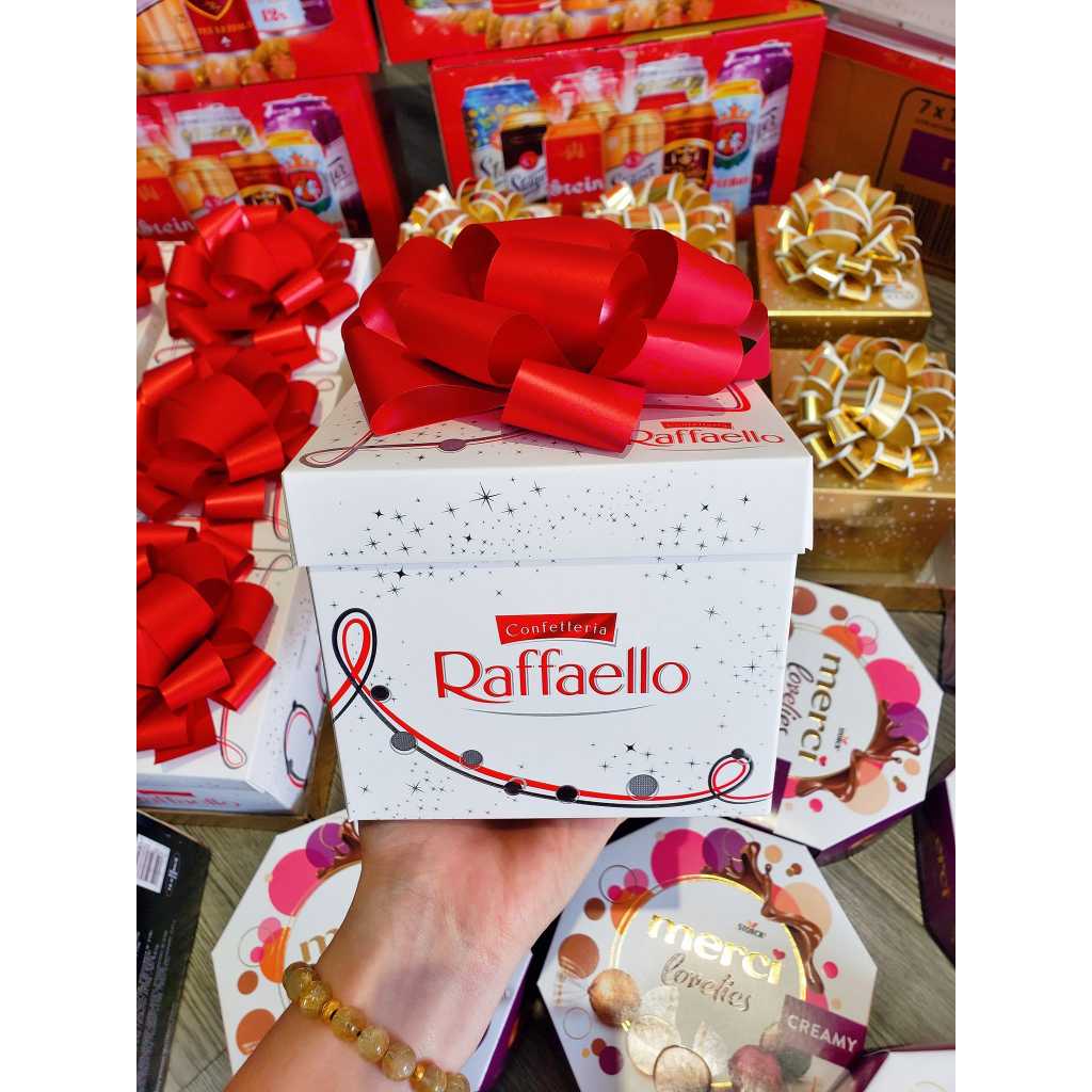 German Raffaello Coconut Chocolate Red Bow Box 300g | Shopee Malaysia