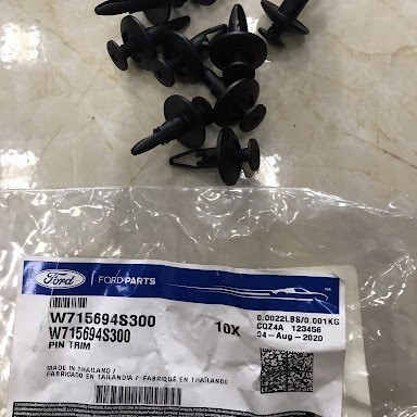 Ford Ranger, Everest, Mazda BT fender screws, genuine expansion set ...