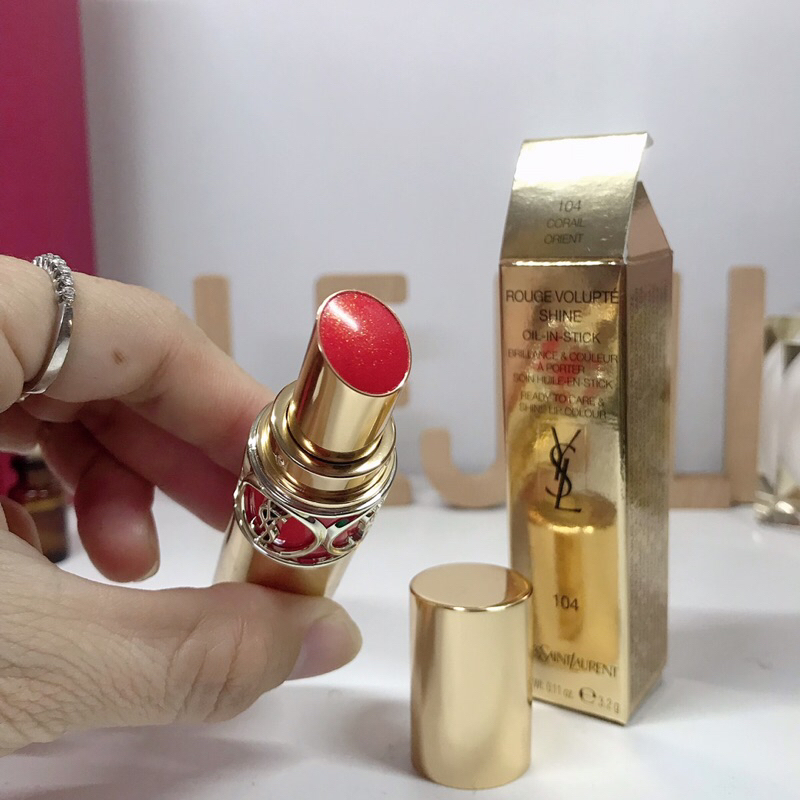 Ysl 104 YVES SAINT LAURENT Lip Gloss - Lipstick VOLUPTÉ 104 CORAIL ...