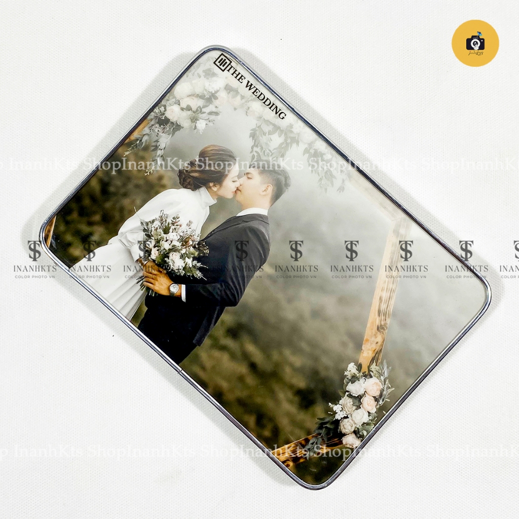 Print Photos Pressed with Rough Silk Wood - Bordered - Table Decoration ...