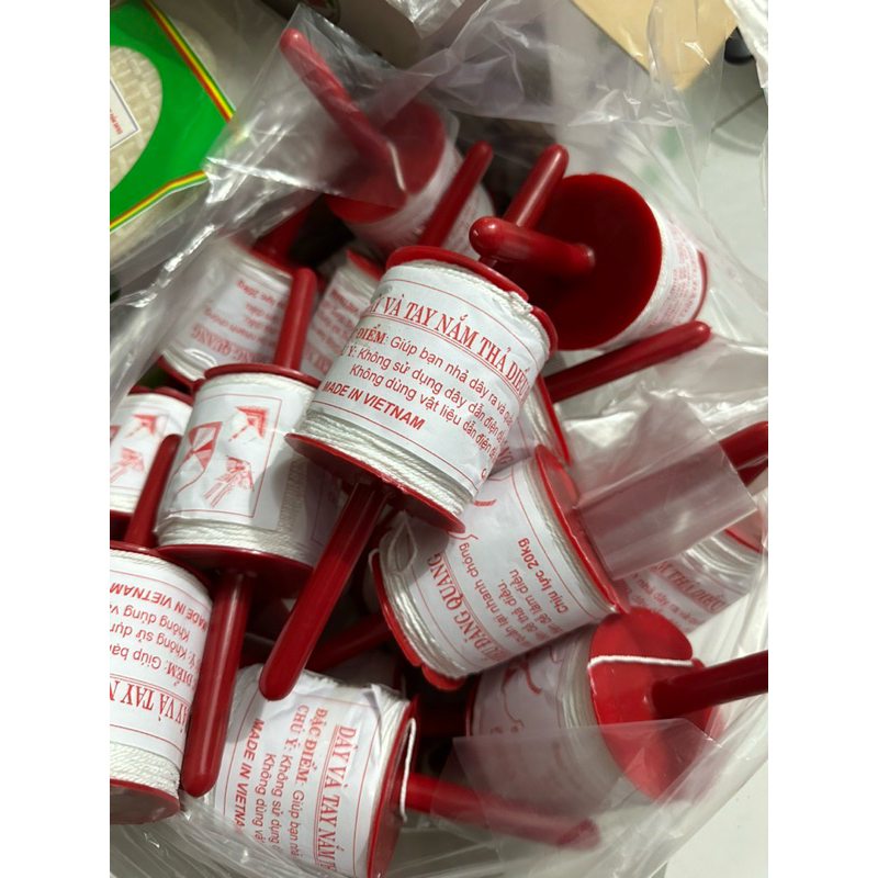 Durable kite flying parachute rope reel - 100 Meters Heavy-duty kite ...