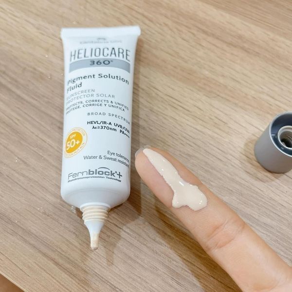 Heliocare 360 Pigment Solution Fluid Sunscreen 50ml reduces brown spots ...